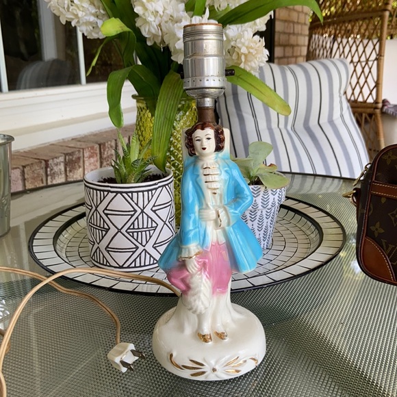Vintage | Accents | Vintage Porcelain Lady Lamp | Poshmark